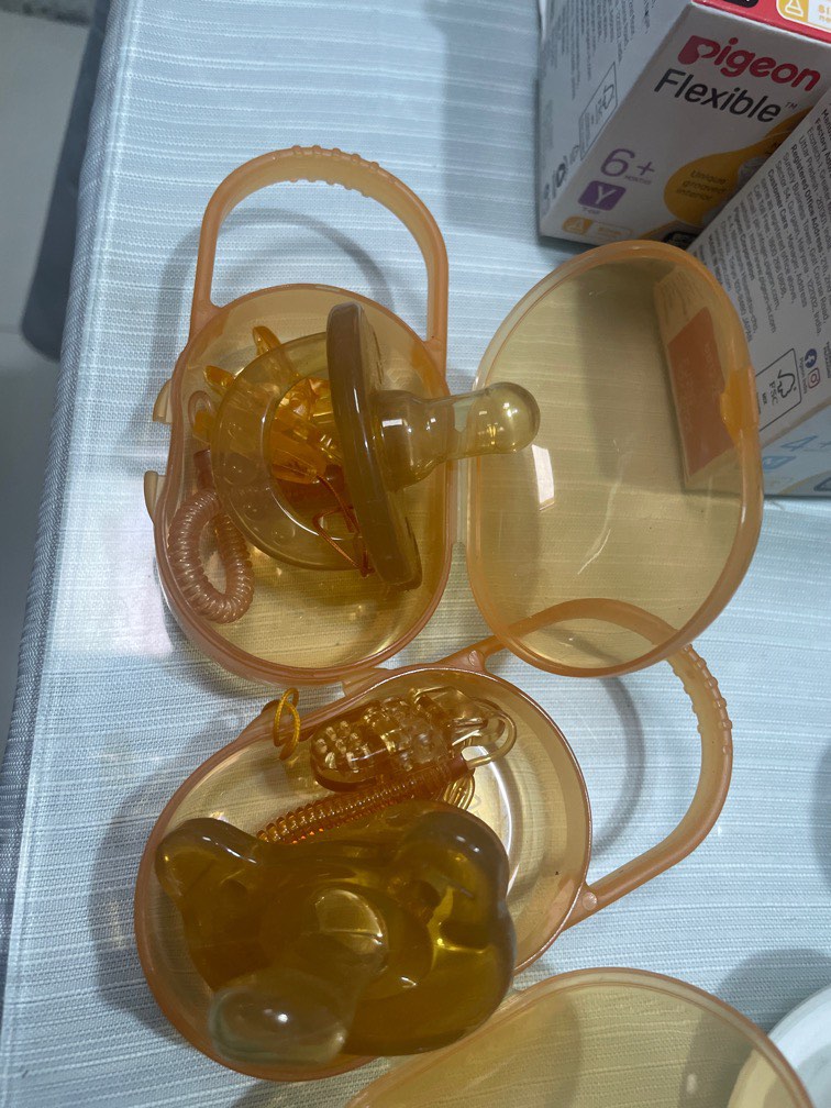 Day and Night Pacifiers, Babies & Kids, Nursing & Feeding, Soothers ...