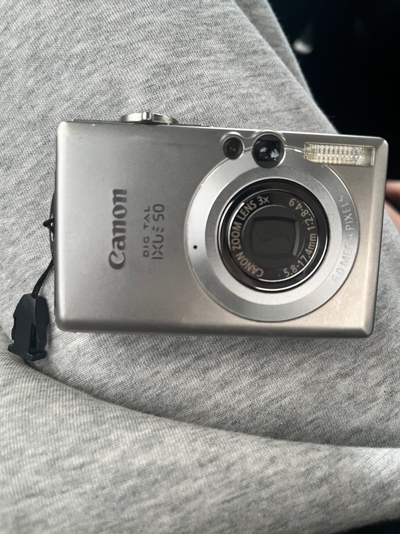 digicam canon ixus 50, Photography, Cameras on Carousell