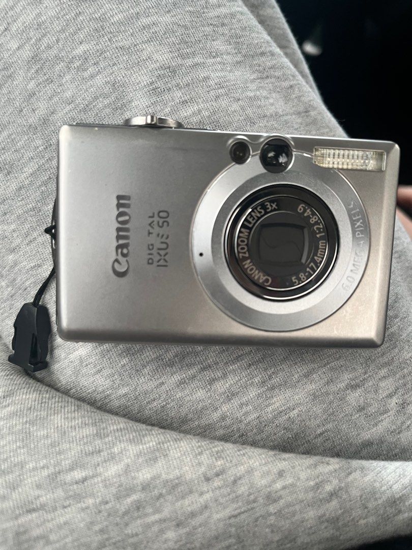 digicam canon ixus 50, Photography, Cameras on Carousell
