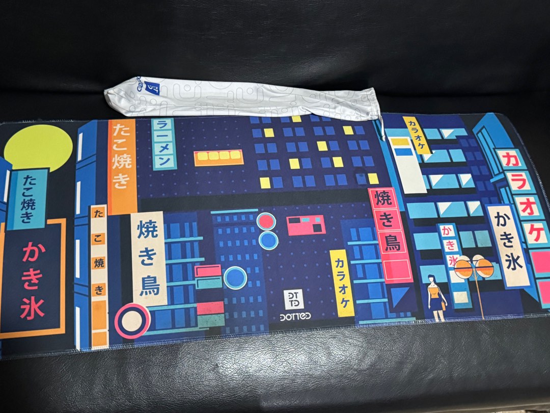 Dotted Tokyo City Desk Mat (900x400x4mm), Computers & Tech, Parts ...