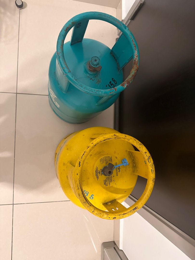 Gas cylinder tong gas, Furniture & Home Living, Kitchenware & Tableware ...