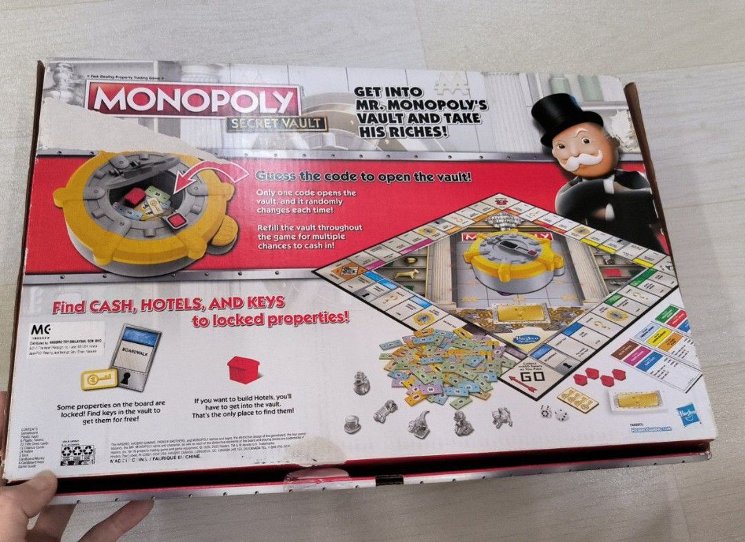 Hasbro Monopoly Secret Vault All complete except one small cash (green ...