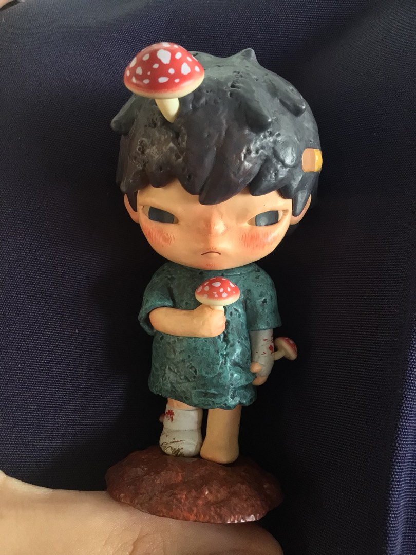 Hirono Parasite Reshape, Hobbies & Toys, Memorabilia & Collectibles ...