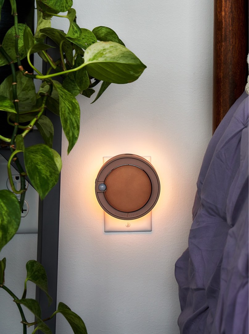 Ignite Diffuser Wall plug Young Living, TV & Home Appliances, Air ...