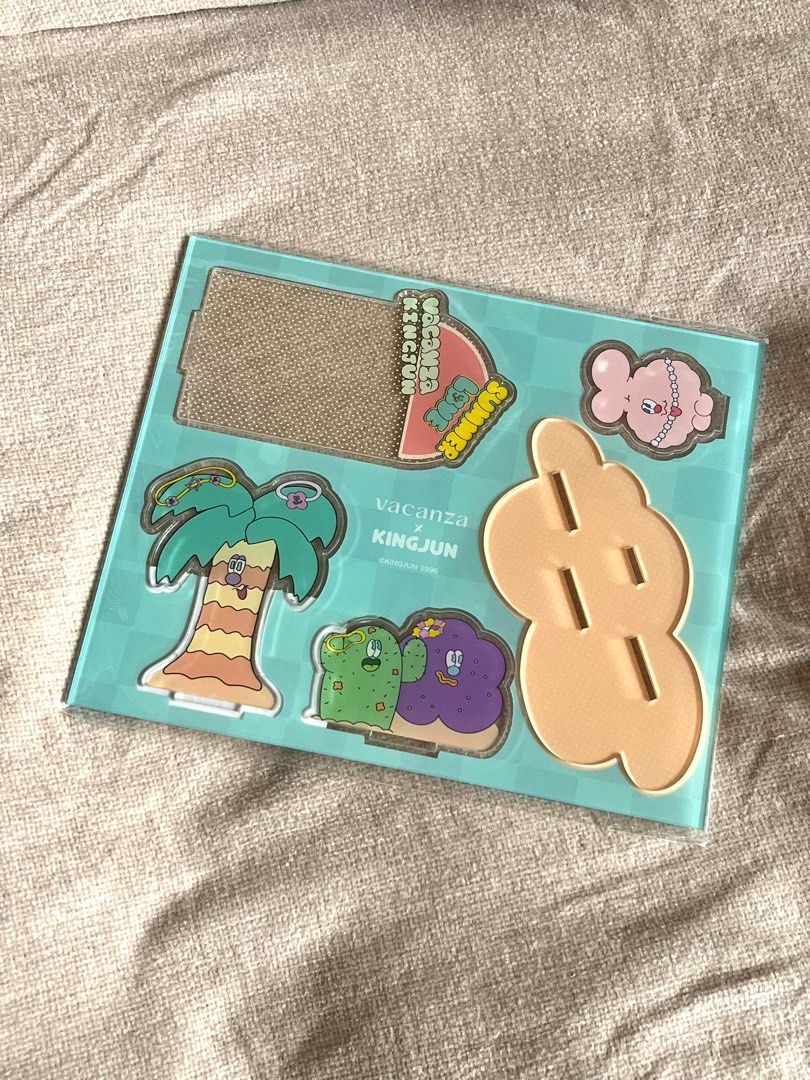 Kingjun x vacanza聯名周邊｜壓克力飾品架｜KINGJUN 貼紙｜全新｜斷捨離, 她的時尚, 珠寶、飾品與收納, 飾品收納在旋轉拍賣