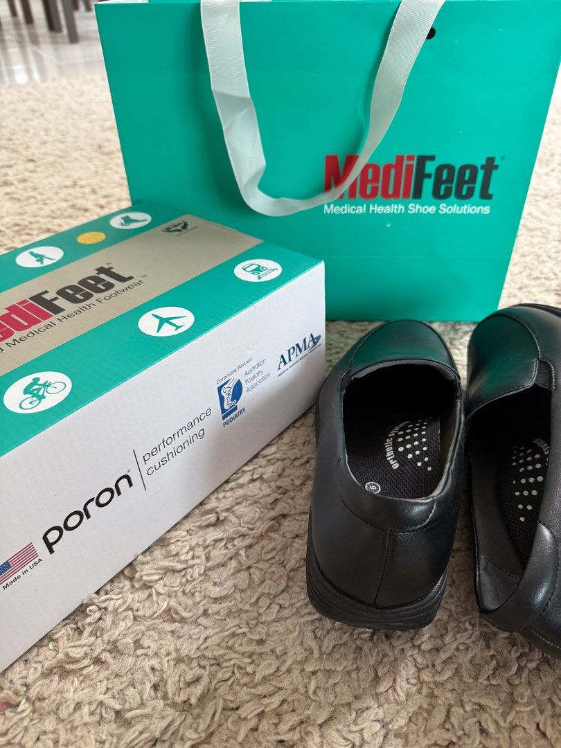 Medifeet Nurse Shoe (MS 035-6), Women's Fashion, Footwear, Loafers on Carousell