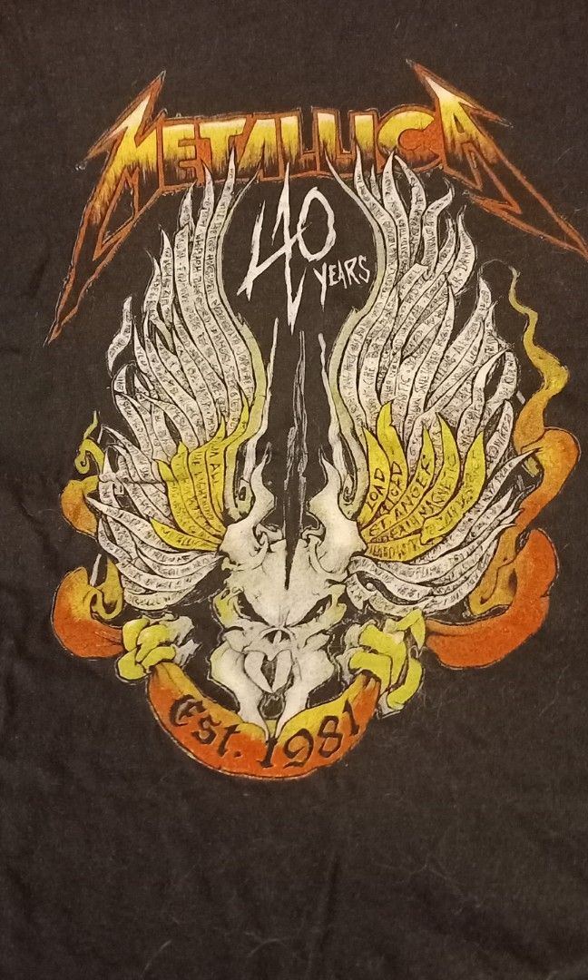 Metallica 40 Years M Fruit Of The Loom, Men's Fashion, Tops & Sets ...