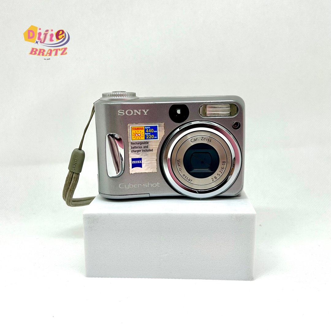 Sony Cybershot DSC-S80 Digicam Digital Camera, Photography, Cameras on ...