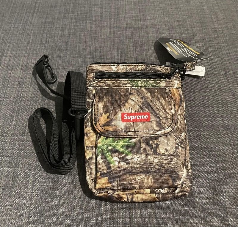 Supreme X Realtree Sling Bag, Luxury, Bags & Wallets on Carousell