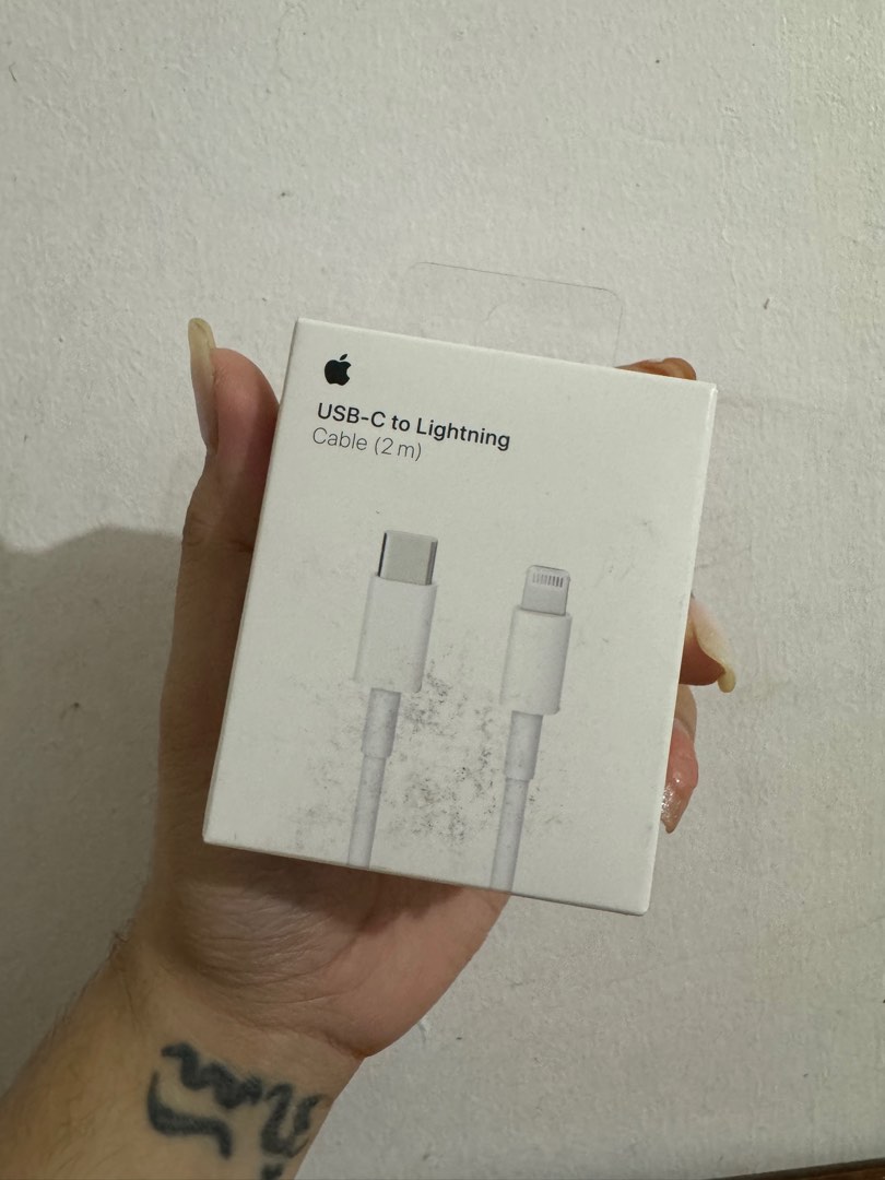 usb c to lightning 2m original, Mobile Phones & Gadgets, Mobile & Gadget Accessories, Chargers ...