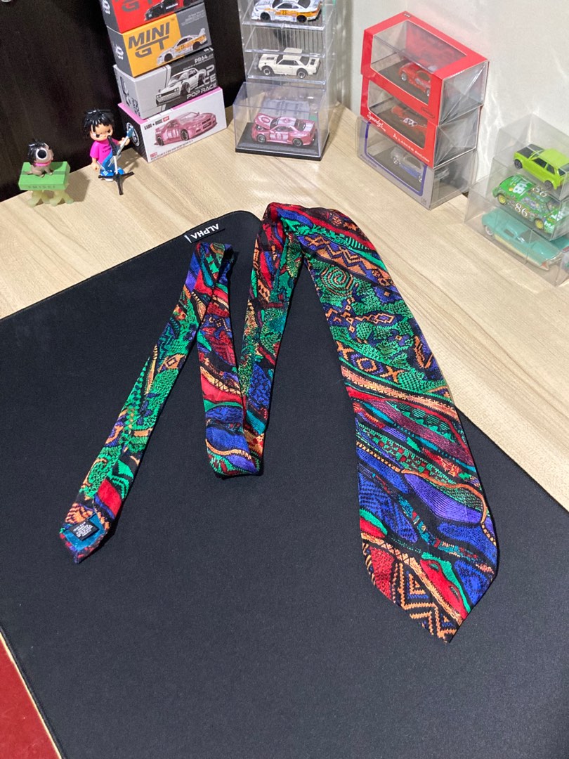 Vintage Coogi Necktie, Men's Fashion, Watches & Accessories, Ties on ...
