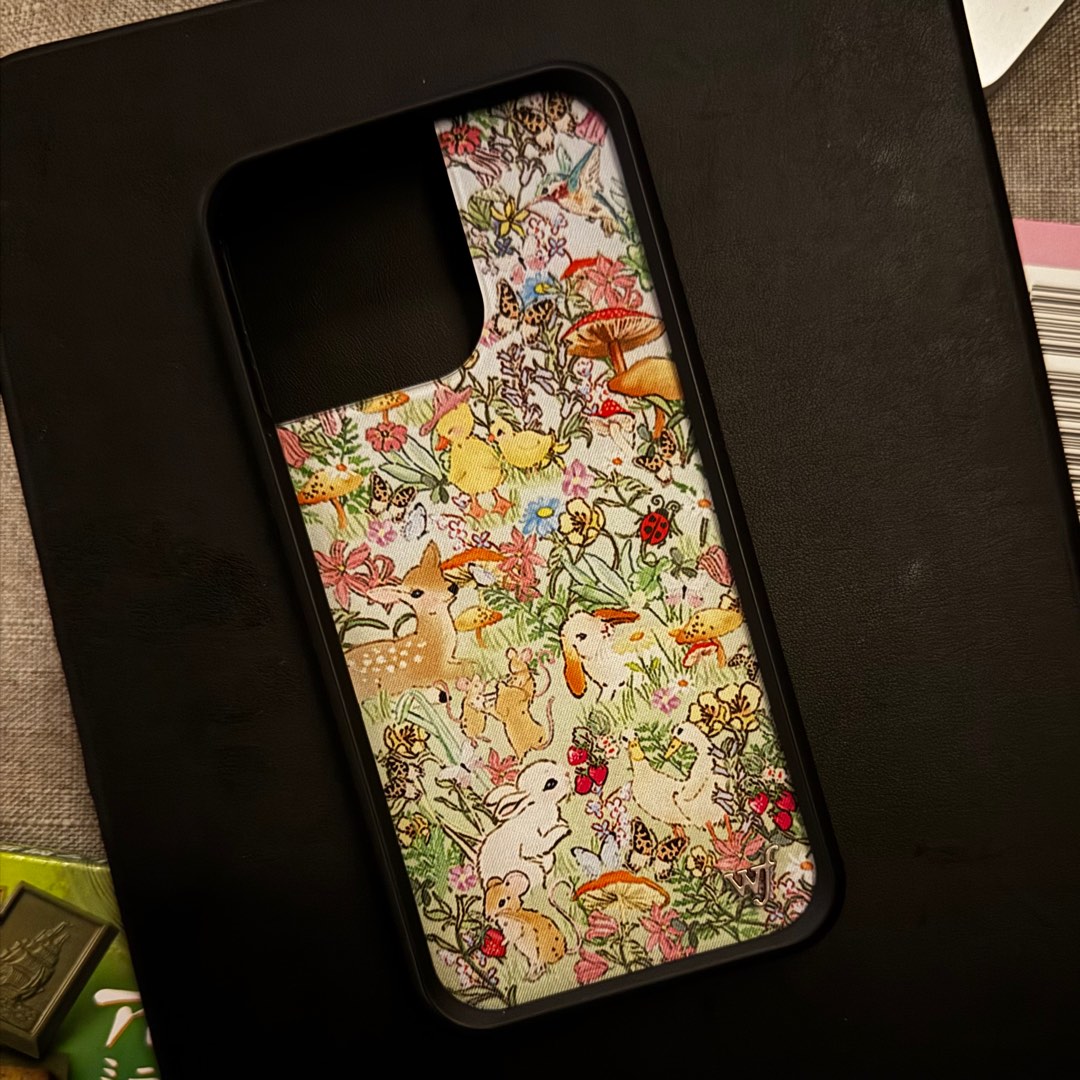 Wildflower: Taylor Giavasis - iPhone 15 Pro Max Case, Mobile Phones & Gadgets, Mobile & Gadget ...