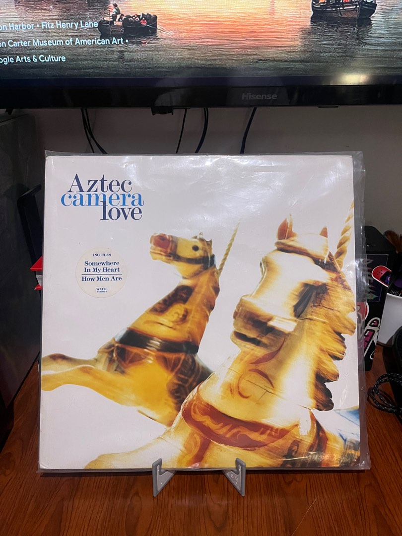 Aztec Camera Love LP, Hobbies & Toys, Music & Media, Vinyls on Carousell