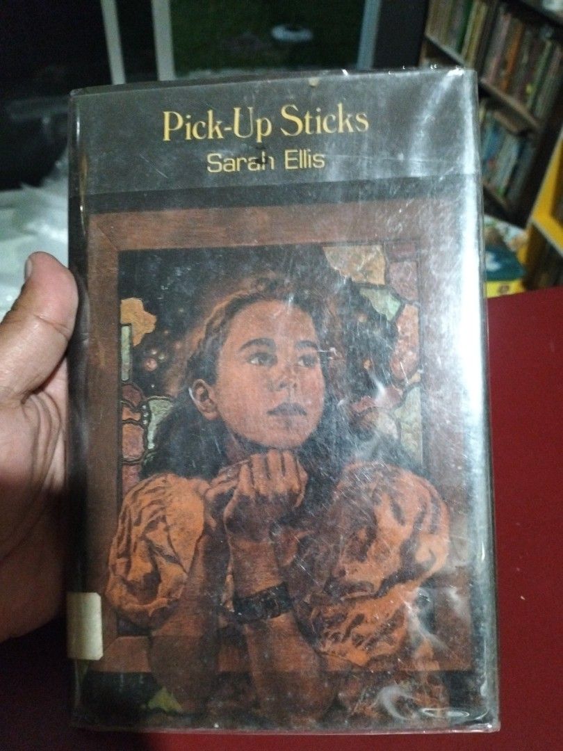 Buku lama sarah ellis -pick up sticks 1992, Everything Else, Others on Carousell