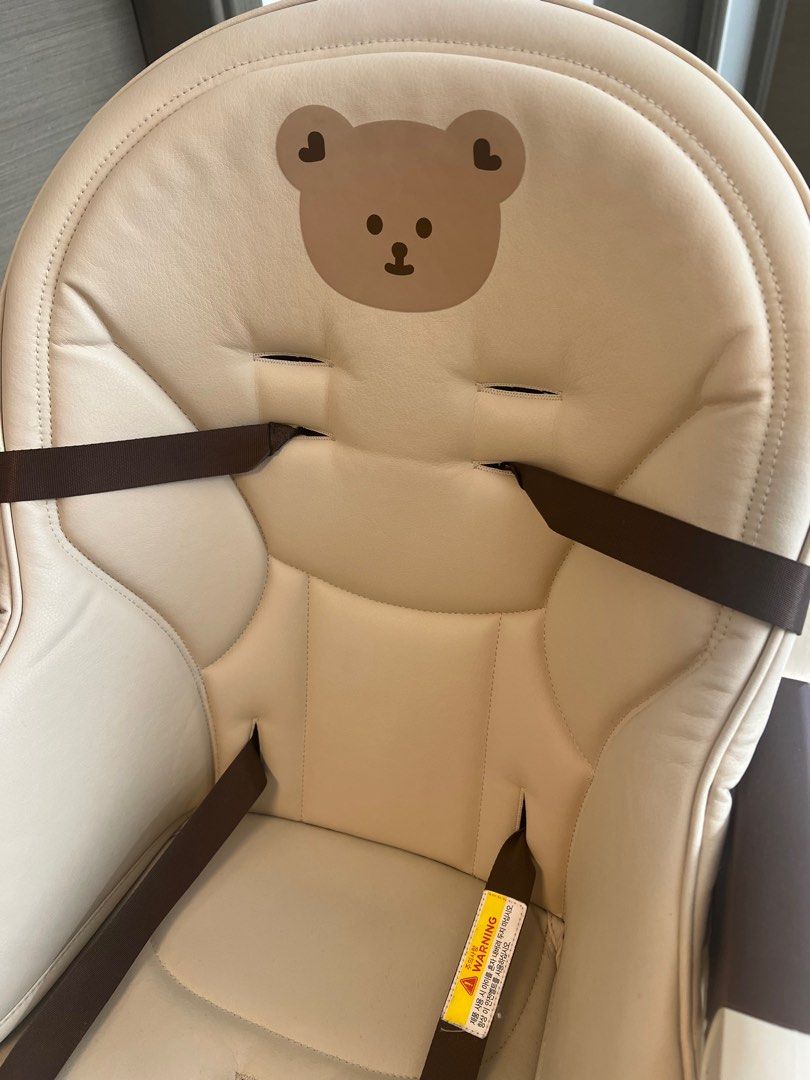 80% new Dot to Dot x aguard Baby High Chairs $150, 兒童＆孕婦用品, 護理及餵哺, 護理及餵 ...