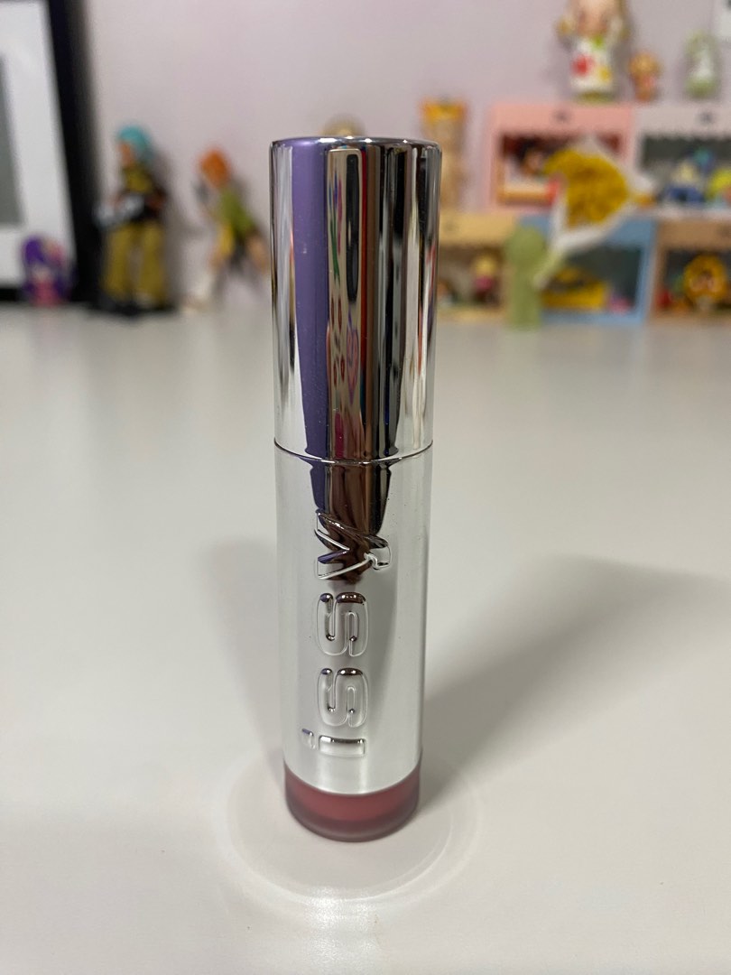 Issy Gelee Moisturizing Lip Tint in Bunny, Beauty & Personal Care, Face ...