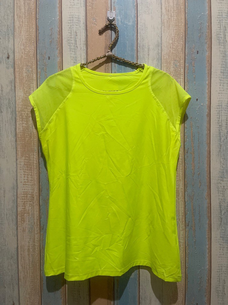 Kaos olahraga neon slim fit, Fesyen Wanita, Pakaian Wanita, Atasan di ...