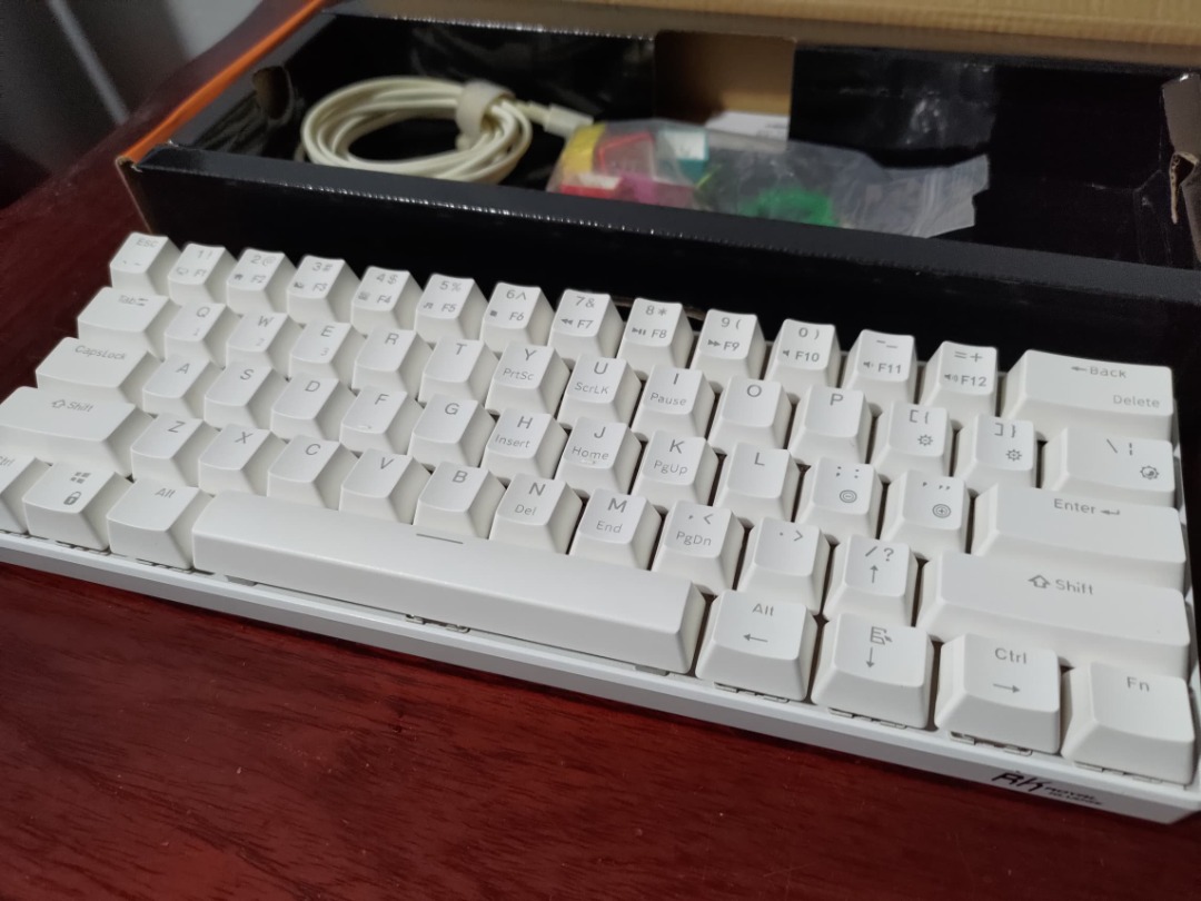 keyboard royal kludge, Computers & Tech, Parts & Accessories, Computer ...