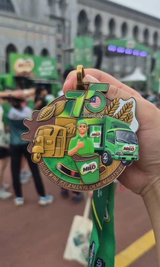 Milo breakfast run 2025 finisher magnet medal, Community on Carousell