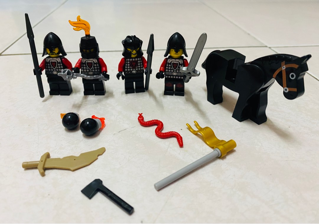 Original Lego Knight Castle Figures Set, Hobbies & Toys, Toys & Games ...