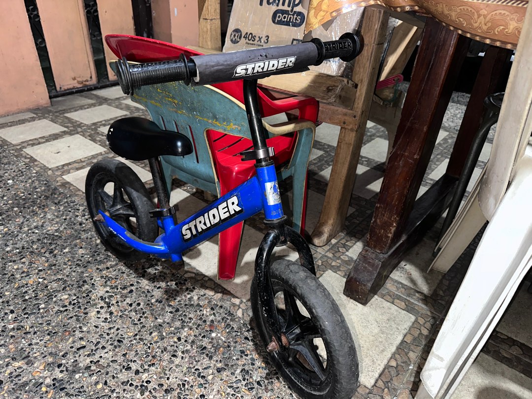 Original Strider Balance Bike, Sports Equipment, Bicycles & Parts ...