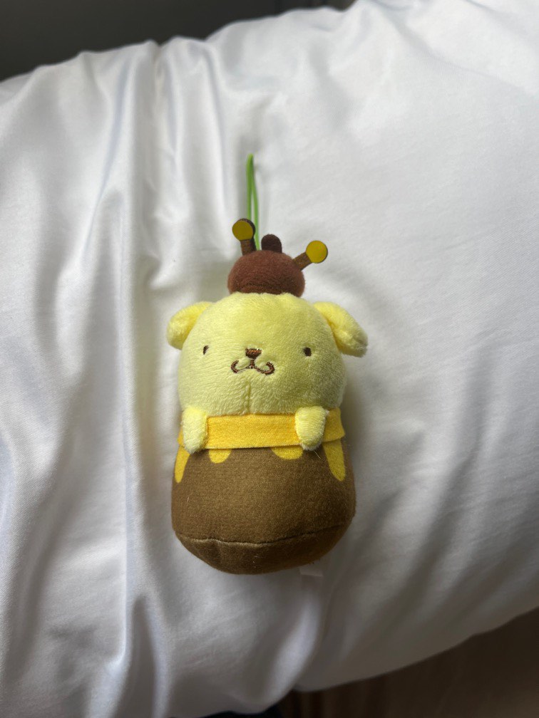 Pompompurin Bee Bag Charm, Hobbies & Toys, Toys & Games on Carousell
