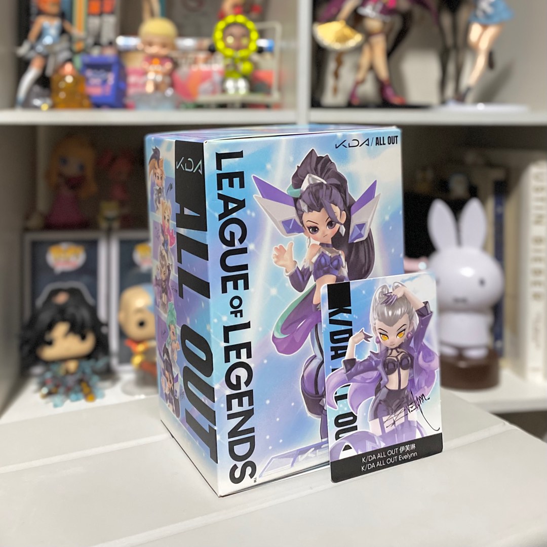 Popmart KDA Evelyn sealed foil, Hobbies & Toys, Toys & Games on Carousell