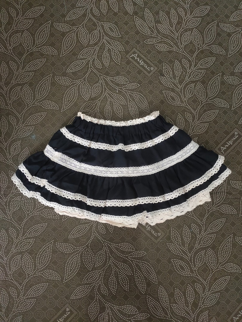 Rokcel Rok Celana Pendek Skort Mini Skirt Ruffle Lace Y2k Gothic Hitam ...