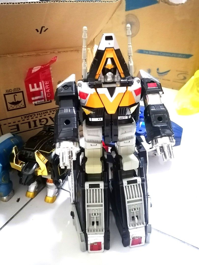 Sentai hurricanger dx hurricane dolphin /power rangers megazord ...