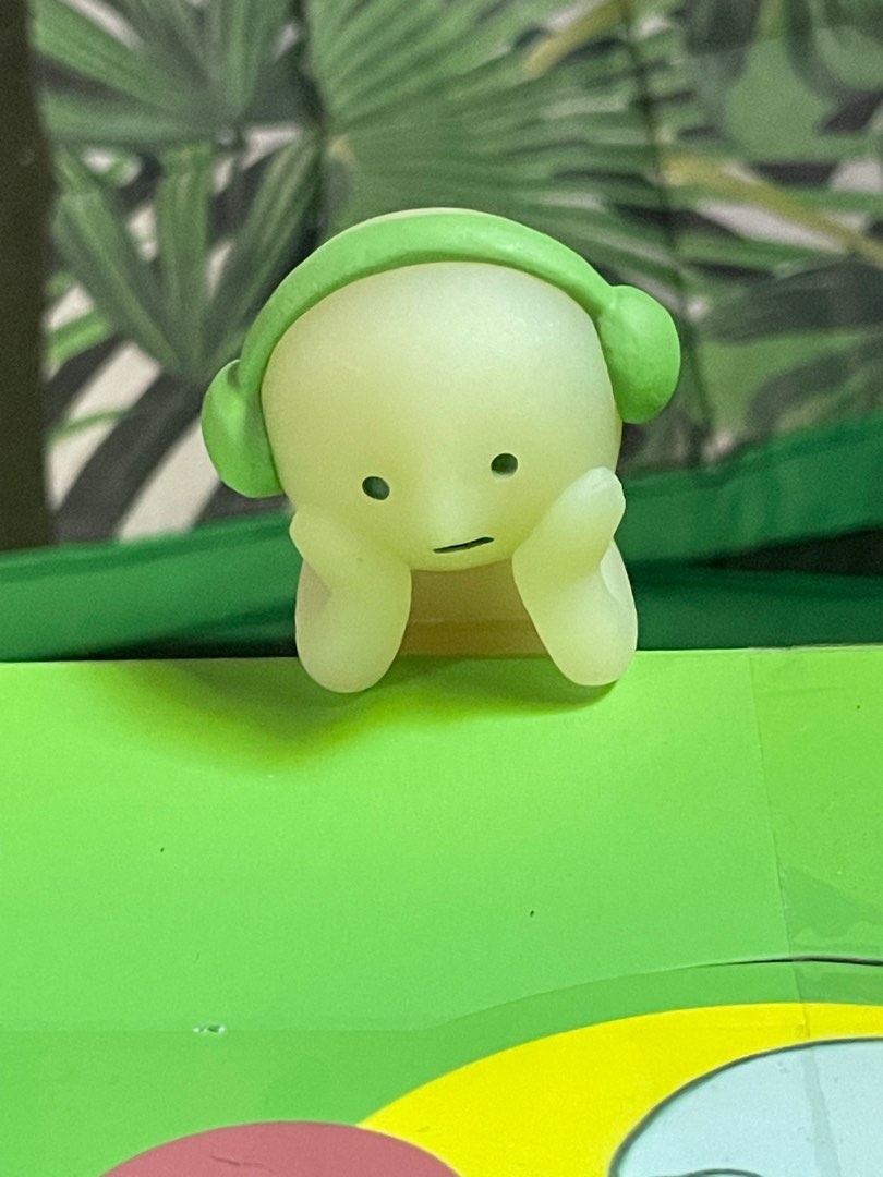 Smiski Secret Hipper, Hobbies & Toys, Toys & Games on Carousell