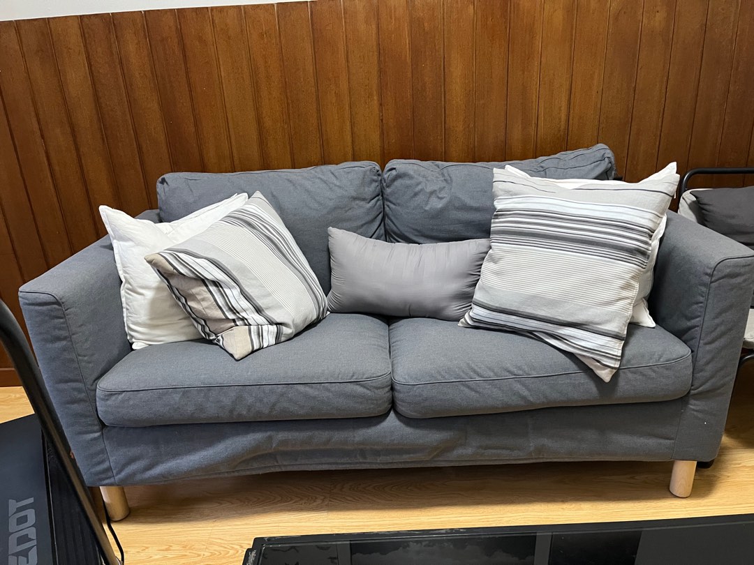 Sofa Ikea Parup 2 Seater, Perabotan Rumah di Carousell