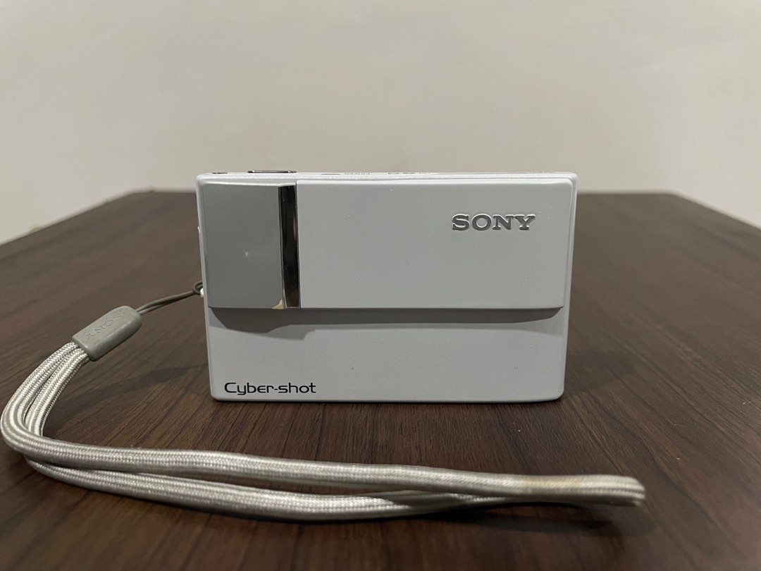 Sony Cybershot DSC-T10 (Glittery White color), Photography, Cameras on ...