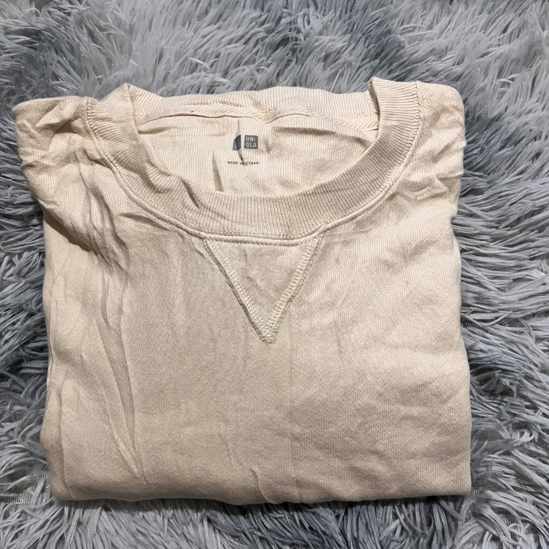 Uniqlo Cream Sweater, Men's Fashion, Coats, Jackets and Outerwear on ...