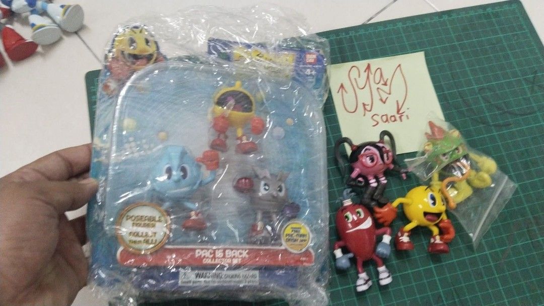 BANDAI PACMAN, Hobbies & Toys, Toys & Games on Carousell