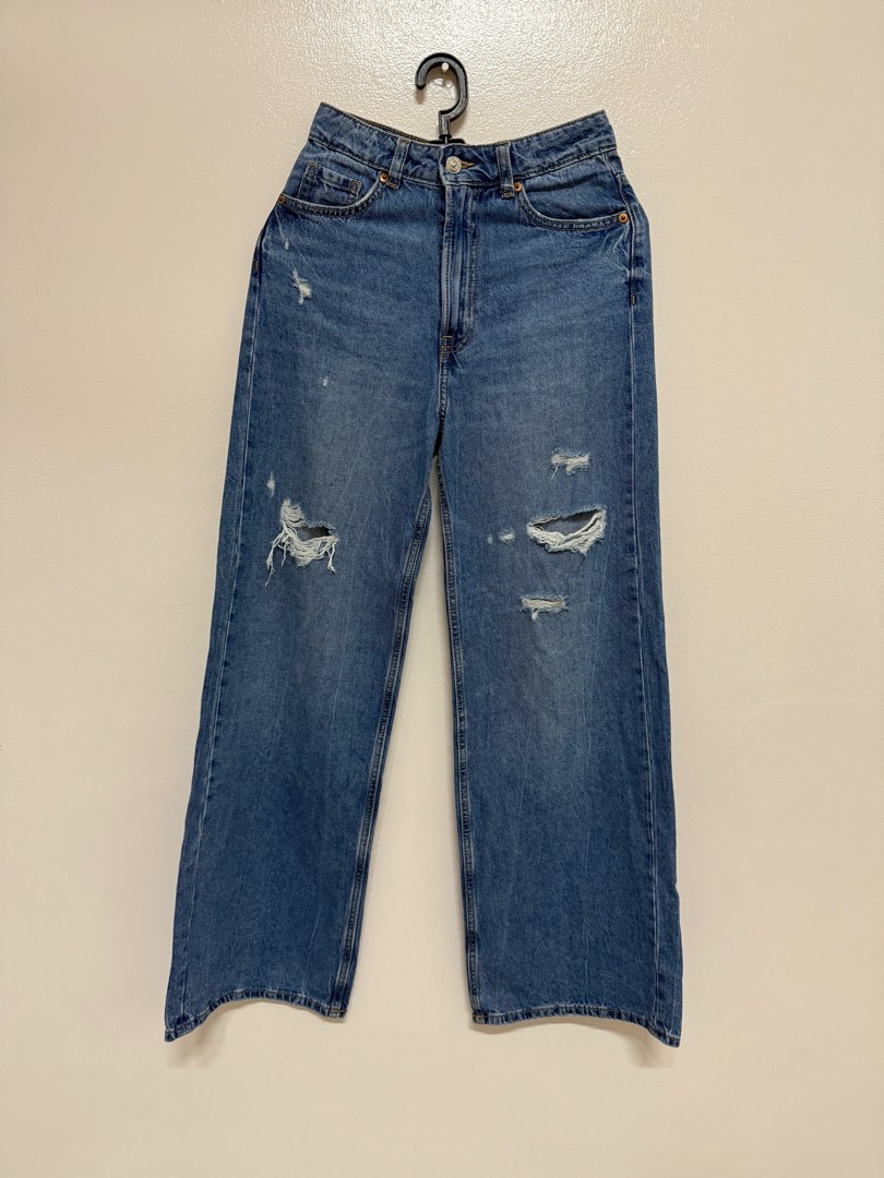 Blue Baggy straight ripped pants, Women's Fashion, Bottoms, Jeans on ...