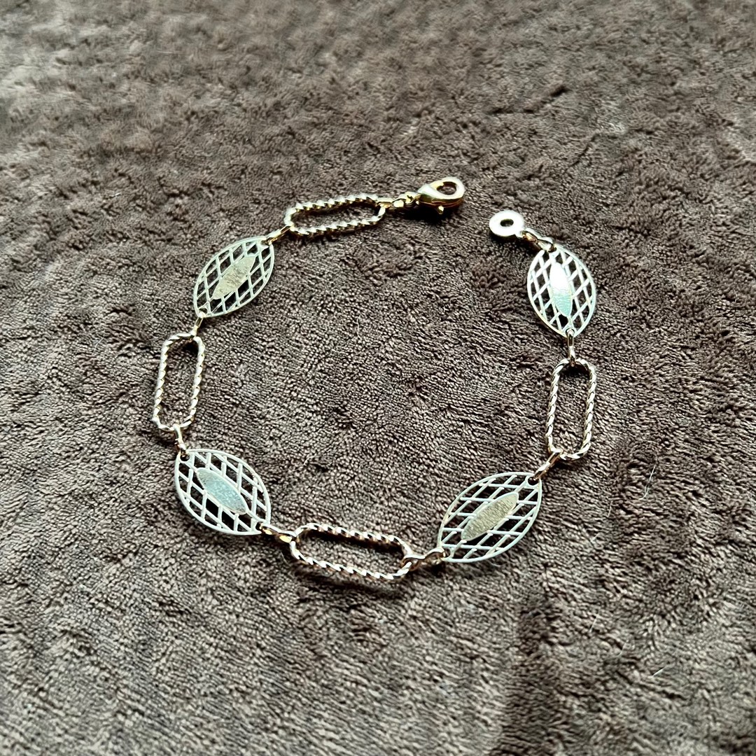 Gold toned vintage japan bracelet hypoallergenic and non tarnish, Women ...