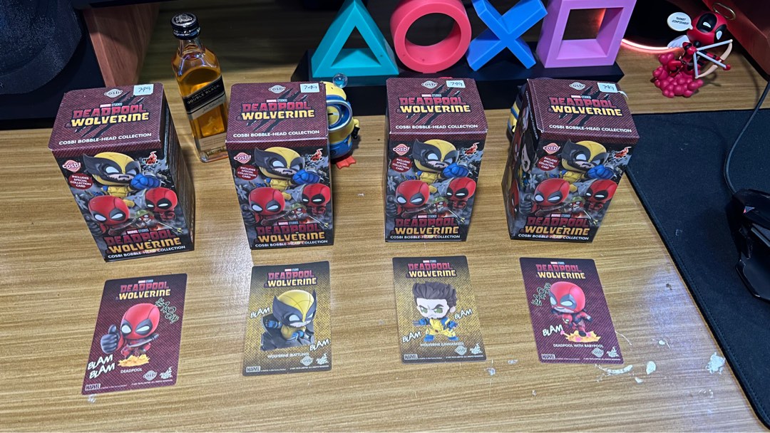 Hot Toys Cosb! Deadpool & Wolverine, Hobbies & Toys, Toys & Games on ...