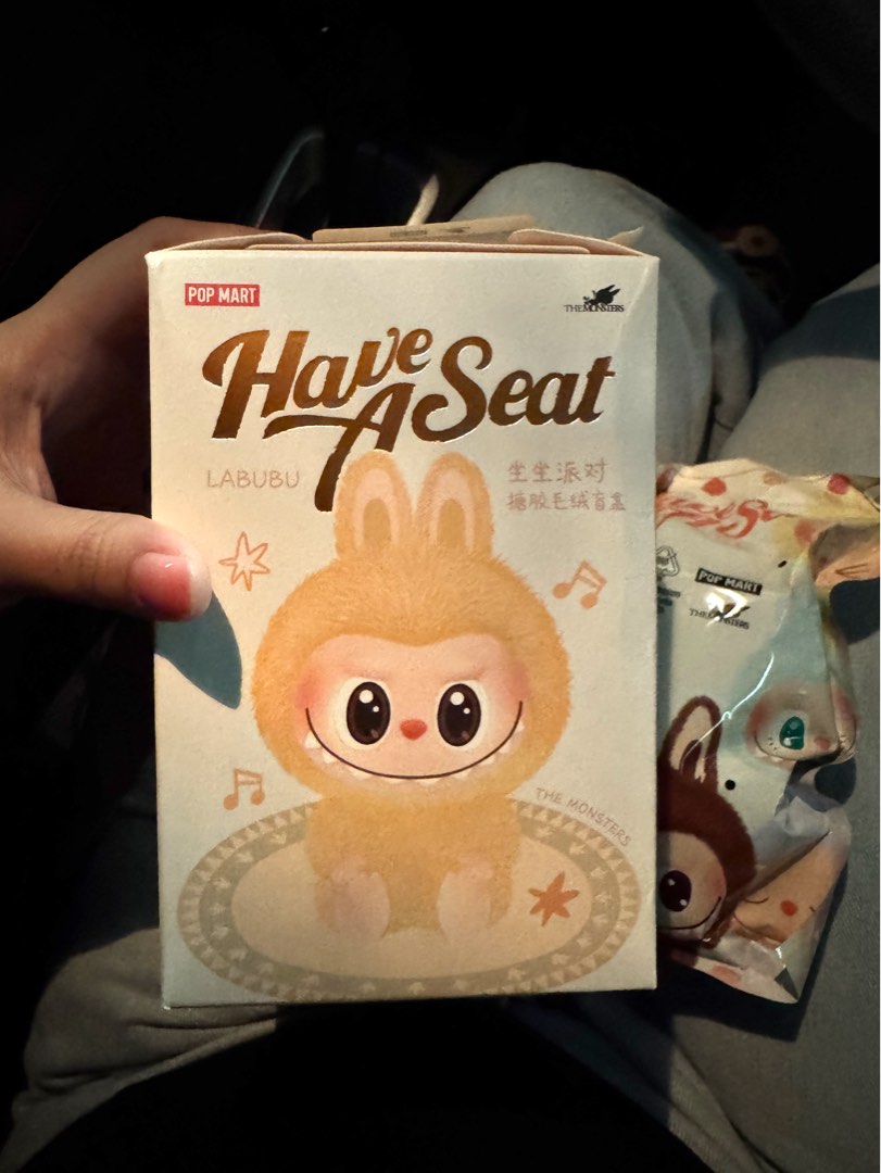 Labubu v2 Sisi, Hobbies & Toys, Toys & Games on Carousell