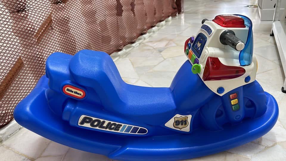 Little Tikes Vintage police motorcycle rocker Rare, Babies & Kids ...