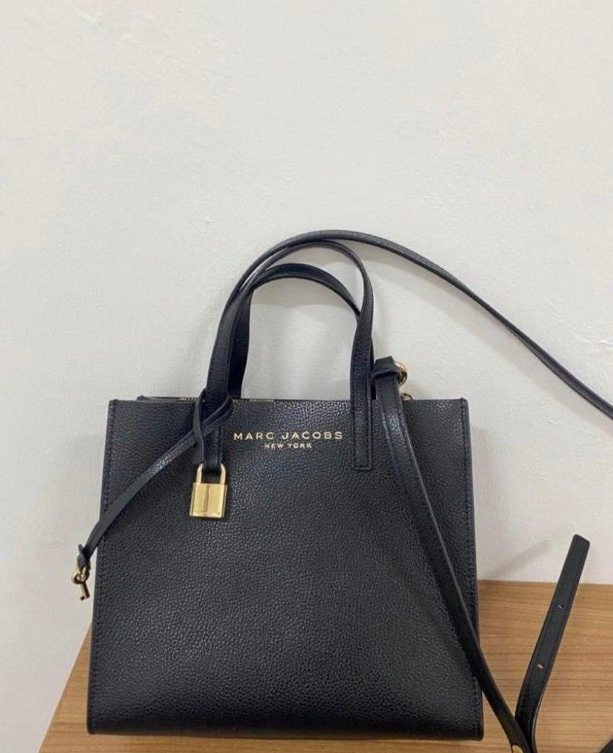 marc jacob grind, Women's Fashion, Bags & Wallets, Shoulder Bags on ...