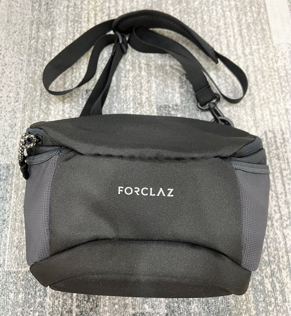 New Decathlon Forclaz camera bag, Photography, Photography Accessories ...