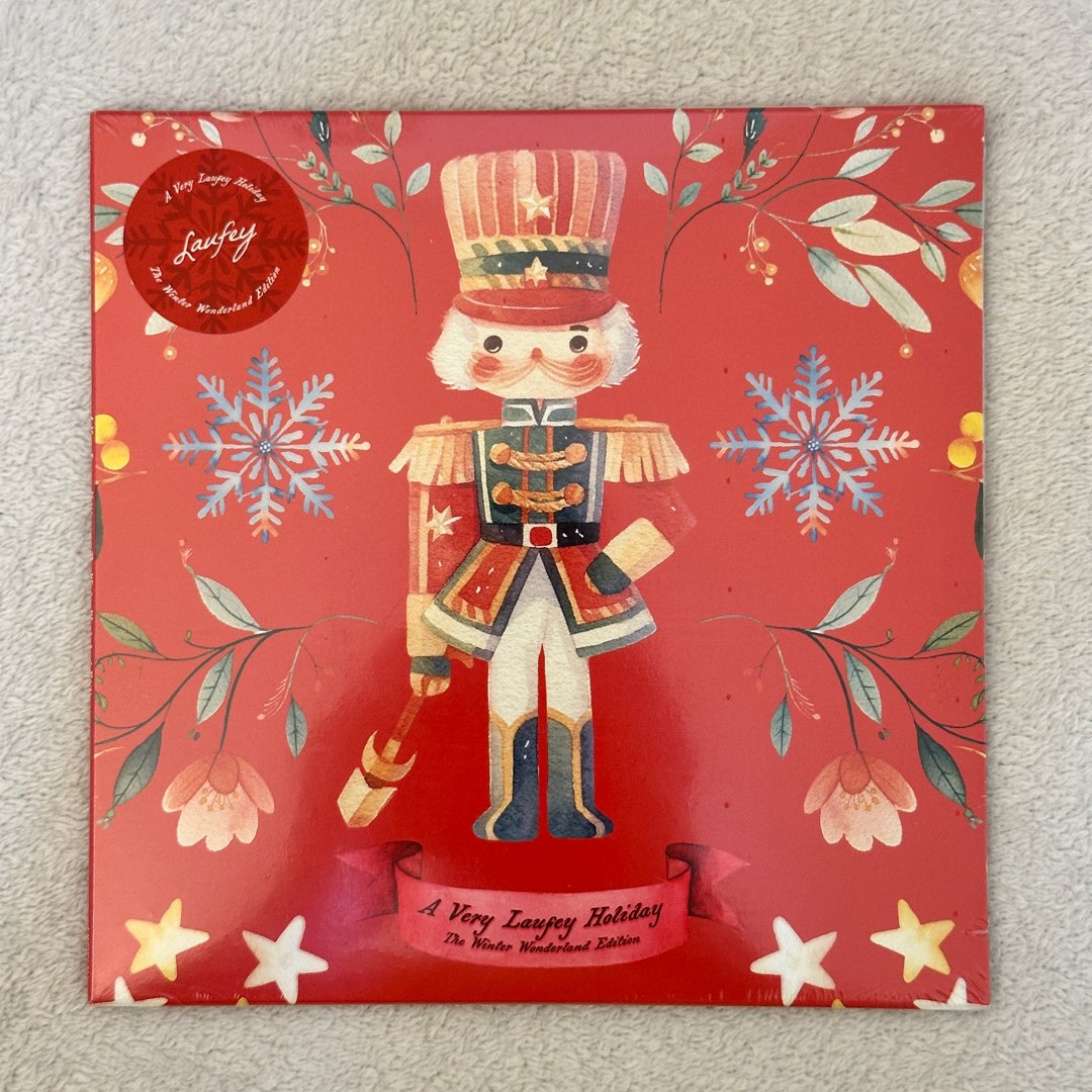 [On Hand] Laufey - A Very Laufey Holiday: The Winter Wonderland Edition ...