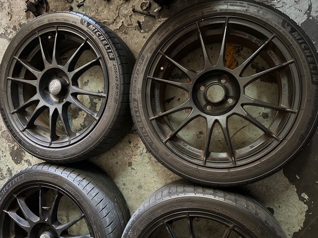 Oz racing ultraleggara 17 inch sport rim wheel pcd 100 4 hole original ...