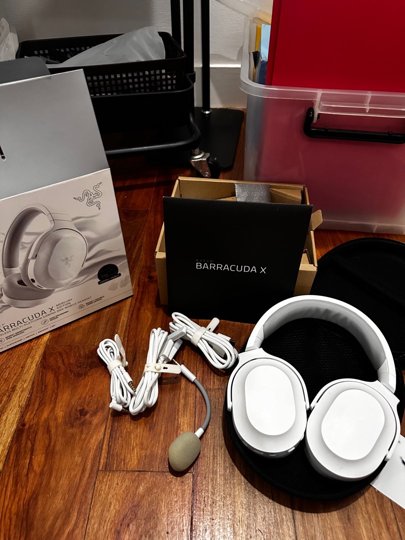 RAZER BARRACUDA X Mercury edition Wireless Multiplatform Gaming and ...