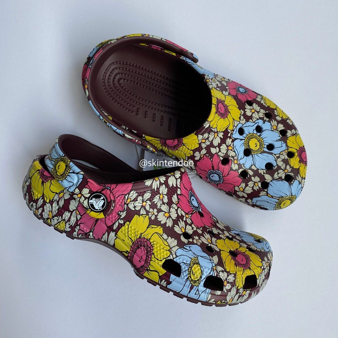 RESMI PT MAP Crocs Classic Retro Floral Clog Dark Cherry Multi Original ...