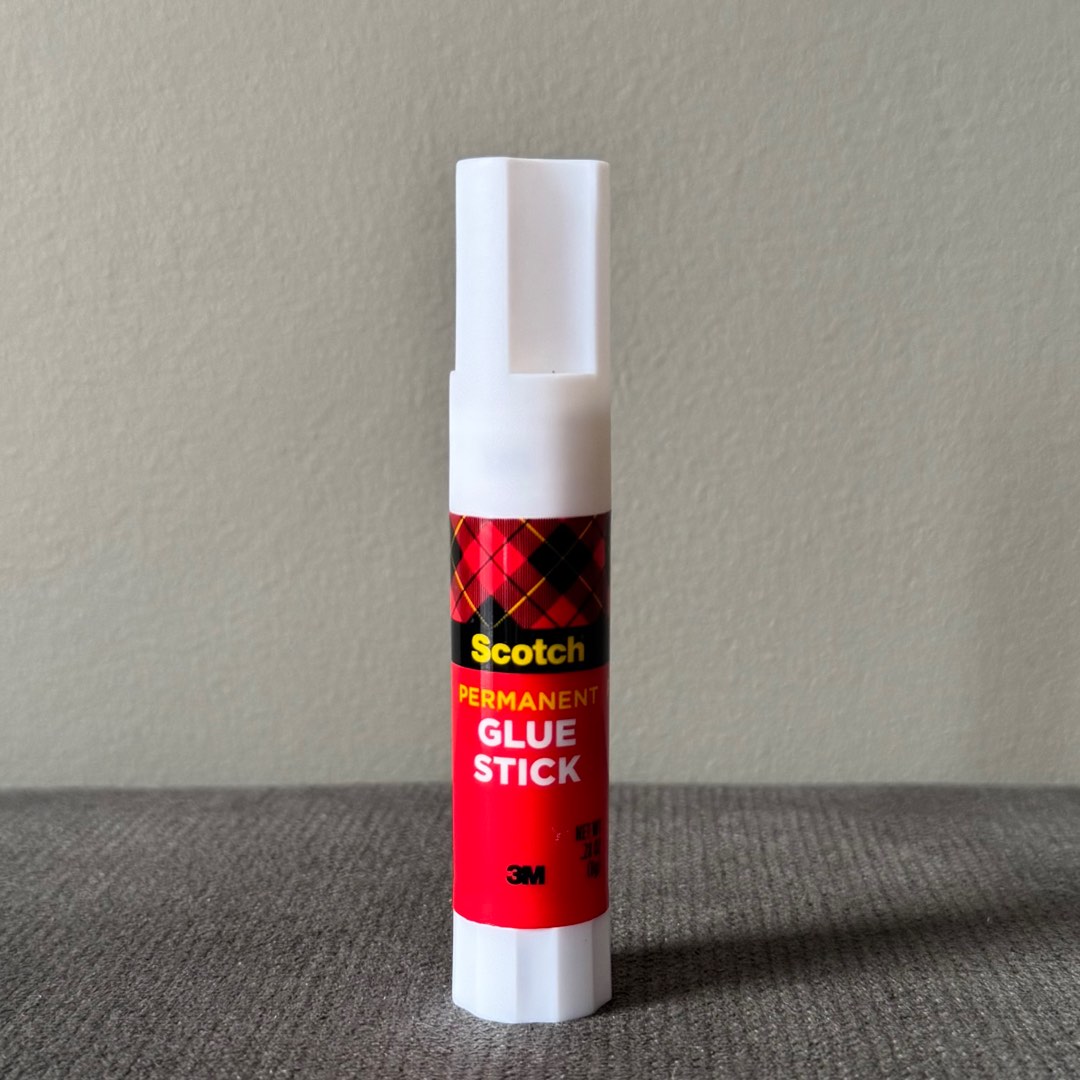 Scotch Permanent Glue Stick, Hobbies & Toys, Stationary & Craft ...