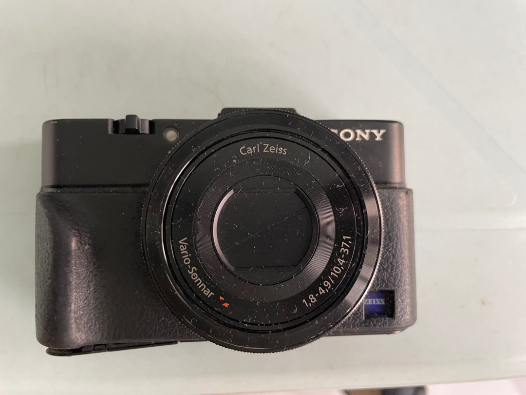 Sony RX-100 II, Photography, Cameras on Carousell