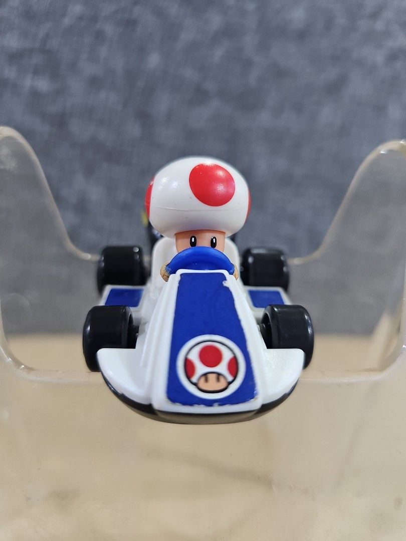 Super MARIO KART Toad NINTENDO 2014 McDonald's MUSHROOM CAR RACER Happy ...