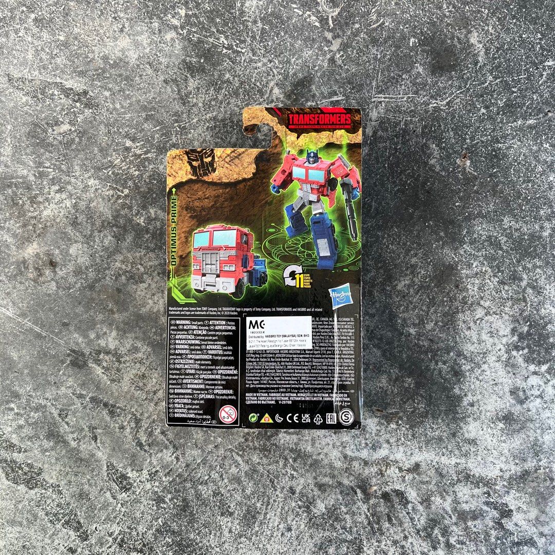 Transformers Core Class War of cybertron : Optimus Prime, Hobbies ...