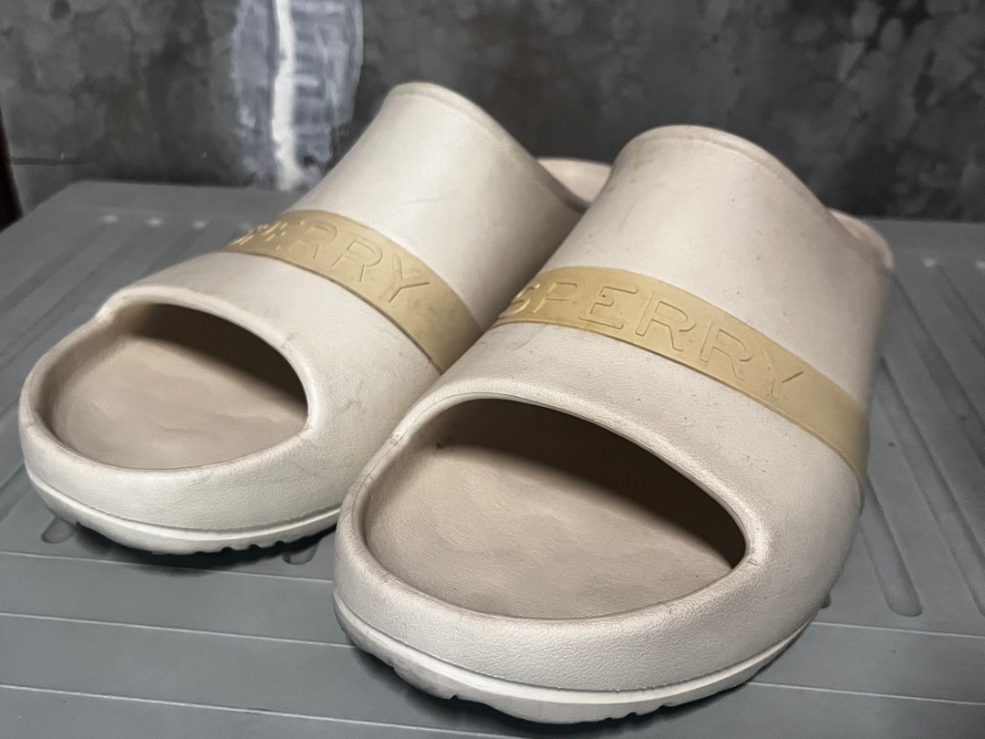 US12M Sperry Float Slides, Men's Fashion, Footwear, Slippers & Slides ...